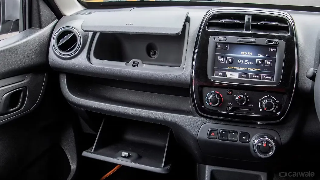 Kwid [2015-2019] Dashboard Image, Kwid [2015-2019] Photos in India ...