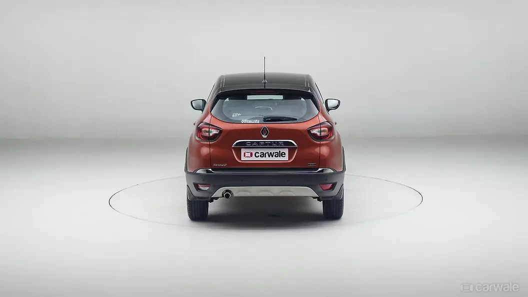 Captur Front View Image, Captur Photos in India - CarWale