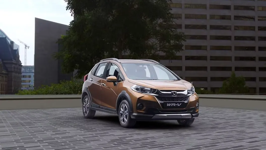 Honda WR-V Photo, Honda WRV Right Side Image - CarWale