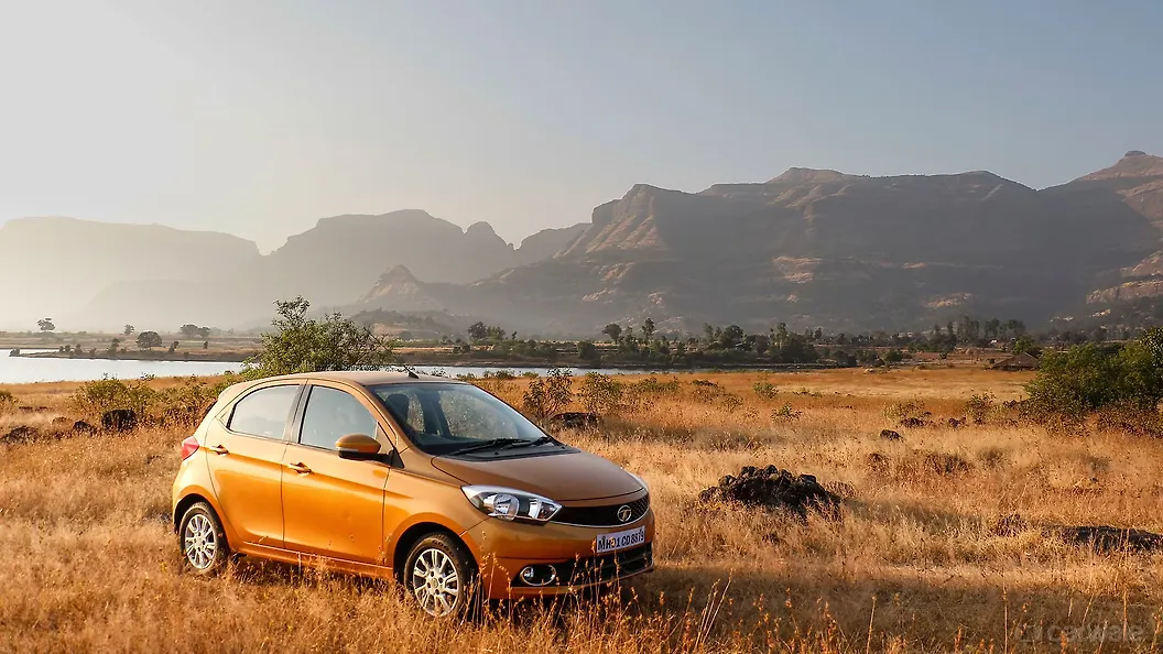 Tiago [2016-2020] Front View Image, Tiago [2016-2020] Photos in India ...