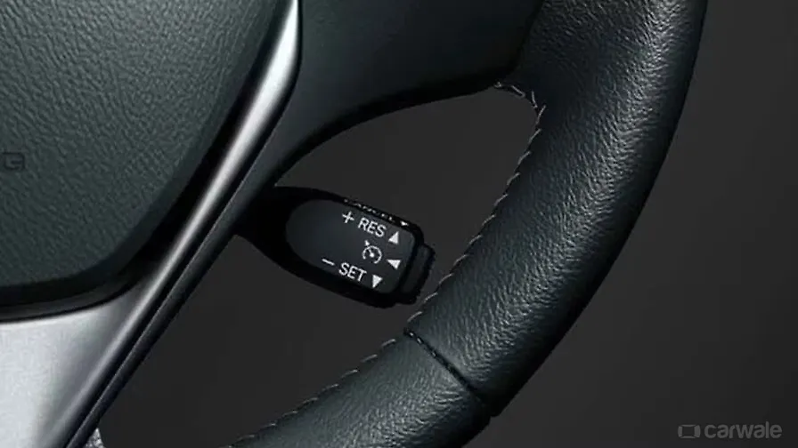 Corolla Altis Interior Image, Corolla Altis Photos in India - CarWale