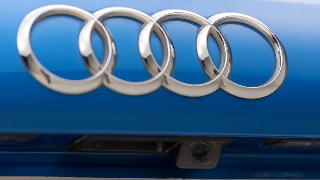 Audi Q3 Photo, Logo Image - CarWale