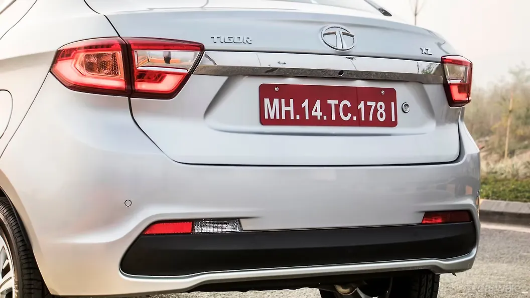 Tata Tigor [2017-2018] Photo, Rear view Image - CarWale
