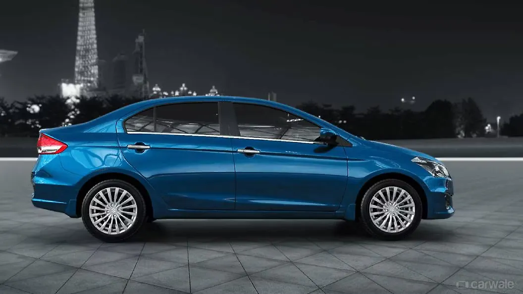 Ciaz [2017-2018] Right Side Image, Ciaz [2017-2018] Photos in India ...