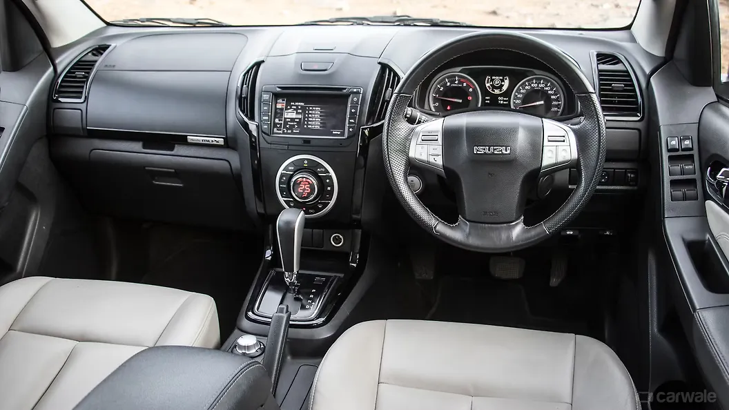 Isuzu MUX Interior Image, Isuzu MU-X Photo - CarWale