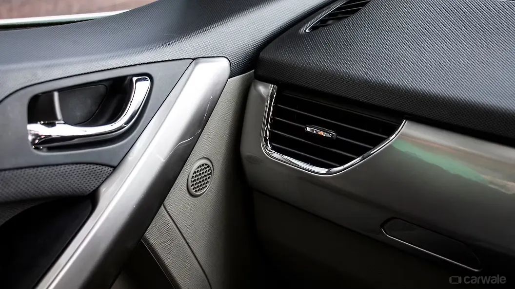 Nexon [2017-2020] AC Vents Image, Nexon [2017-2020] Photos in India ...