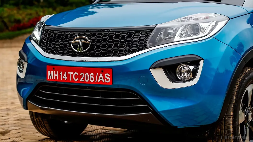 Nexon [2017-2020] Front View Image, Nexon [2017-2020] Photos in India ...