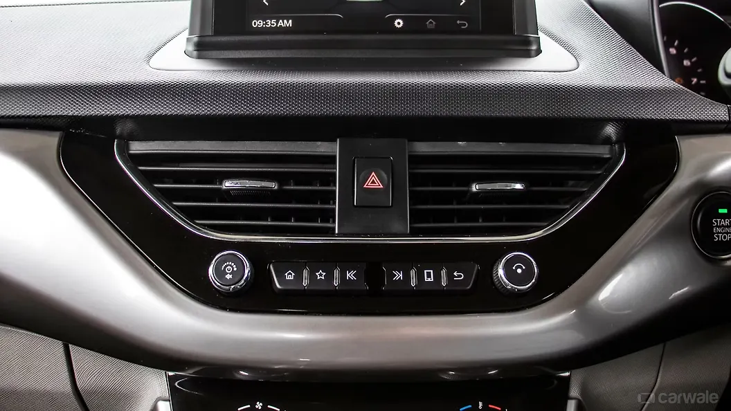 Nexon [2017-2020] AC Vents Image, Nexon [2017-2020] Photos in India ...