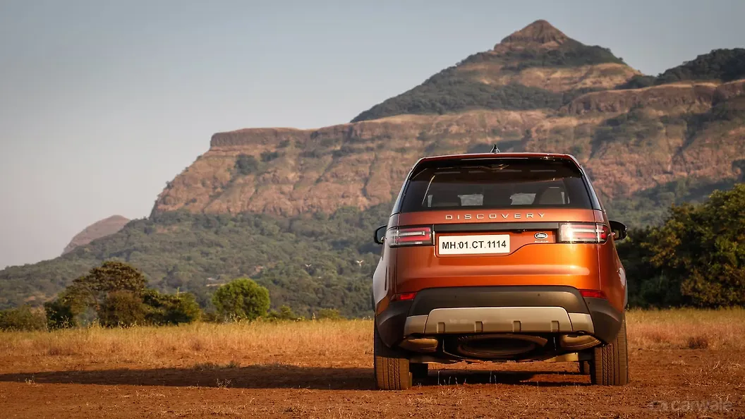 Discovery Rear View Image, Discovery Photos in India - CarWale
