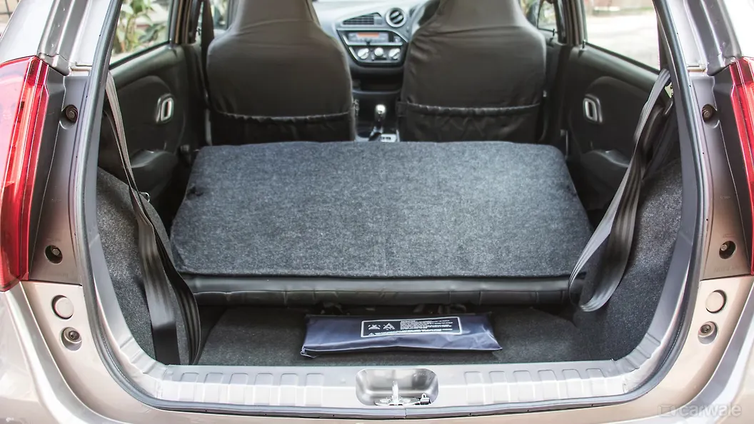 redi-GO Interior Image, redi-GO Photos in India - CarWale