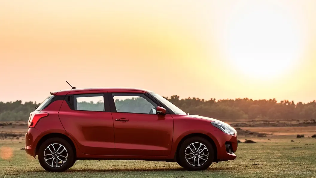 Swift [2018-2021] Right Side Image, Swift [2018-2021] Photos in India ...