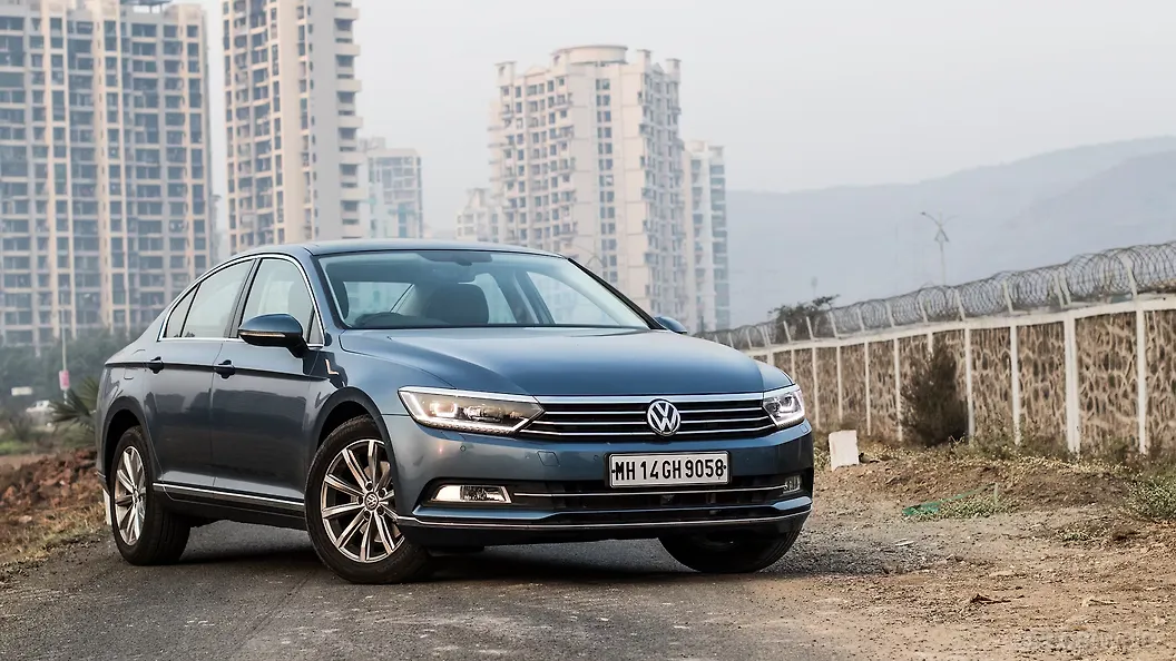 Passat Exterior Image, Passat Photos in India - CarWale