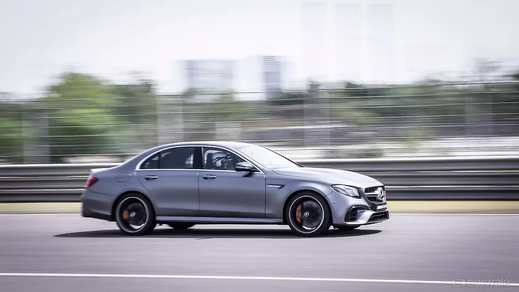 E-Class Exterior Image, E-Class Photos in India - CarWale