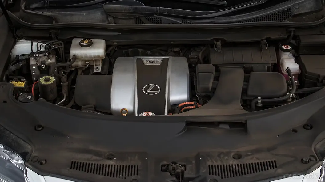 RX Engine Bay Image, RX Photos in India - CarWale