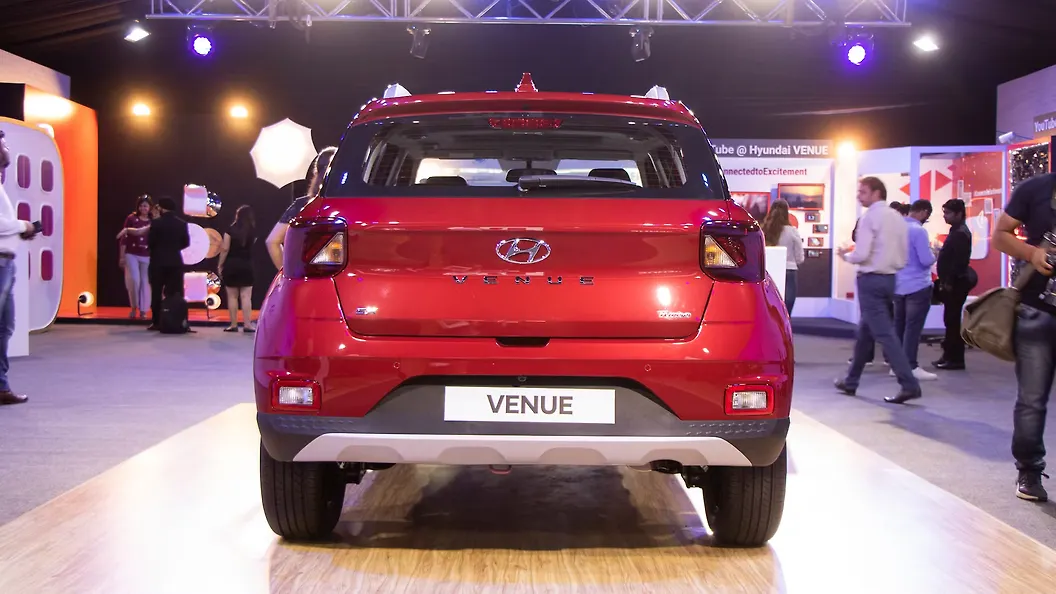 Hyundai Venue Photo, Rear view Image - CarWale