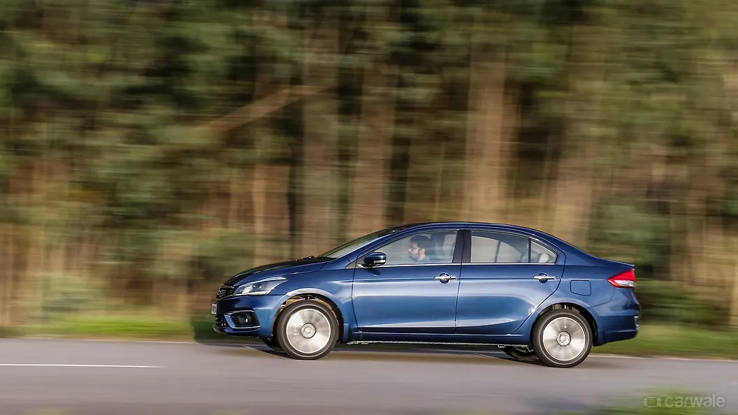 Ciaz Exterior Image, Ciaz Photos in India - CarWale