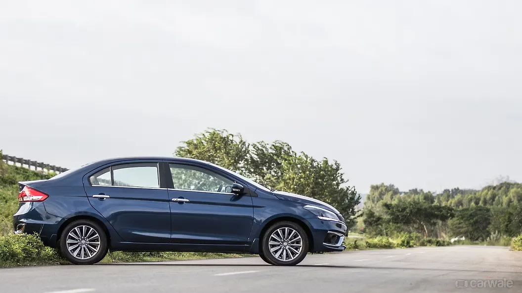 Ciaz Exterior Image, Ciaz Photos in India - CarWale