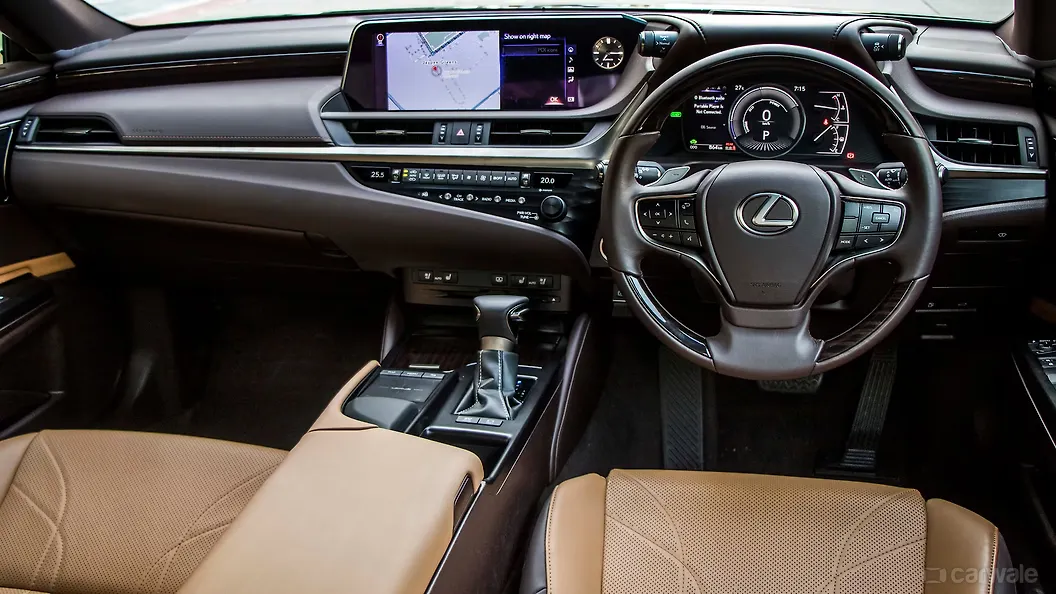 ES Interior Image, ES Photos in India - CarWale