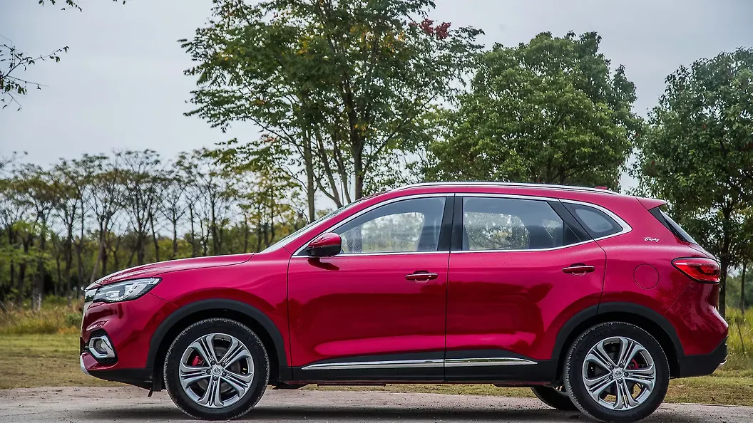 MG Hector Photo, MG SUV Left Side View Image - CarWale