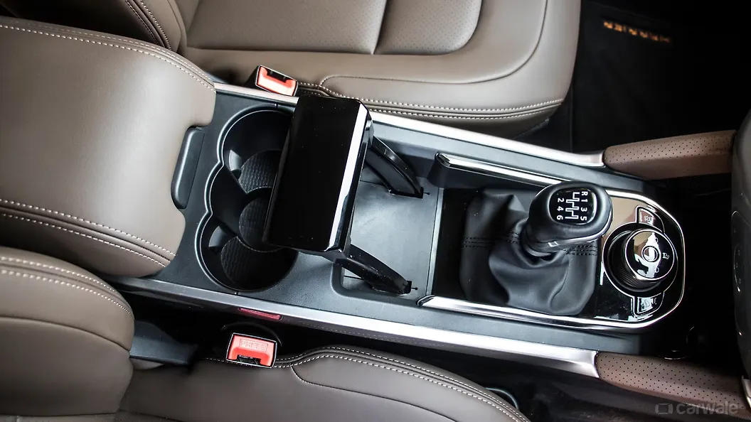 Harrier Interior Image, Harrier Photos in India - CarWale