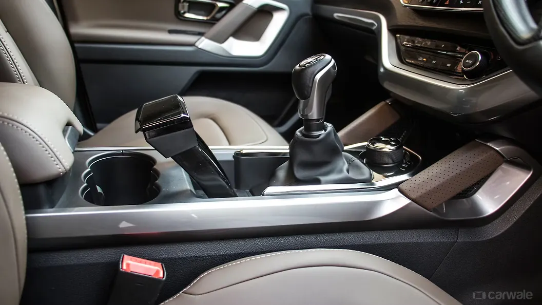 Harrier Interior Image, Harrier Photos in India - CarWale