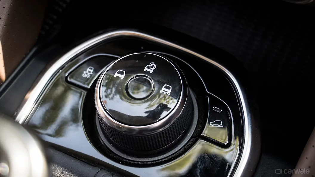 Harrier Interior Image, Harrier Photos in India - CarWale