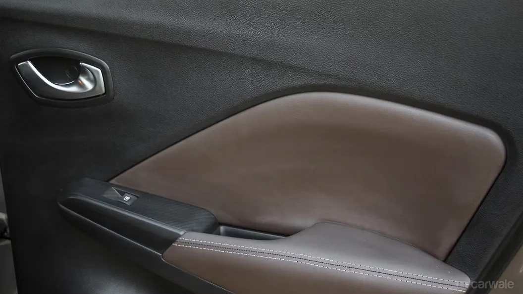 Kicks Interior Image Kicks Photos In India Carwale