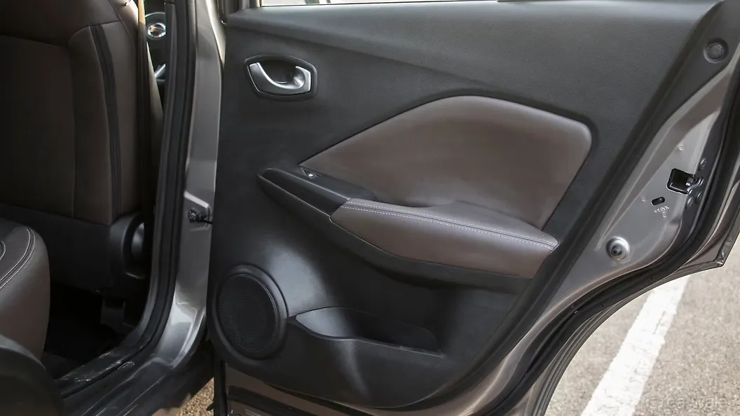 Kicks Interior Image Kicks Photos In India Carwale