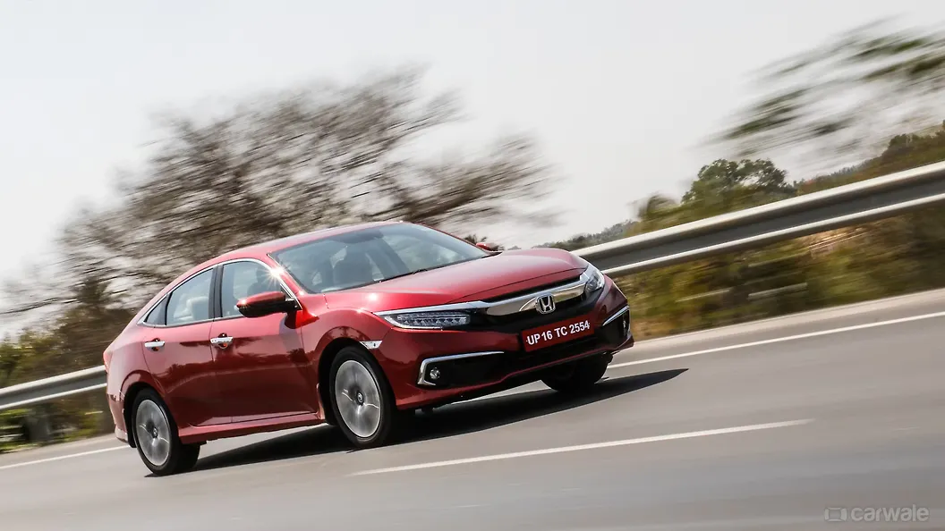 Civic Exterior Image, Civic Photos in India - CarWale