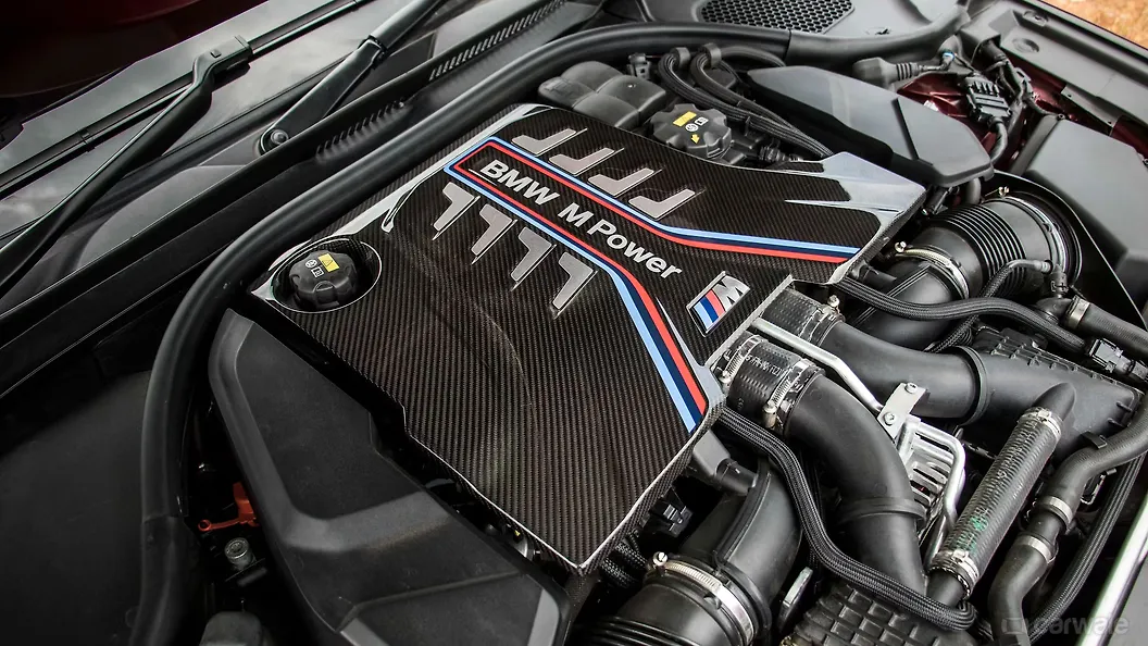 M5 Engine Bay Image, M5 Photos in India - CarWale