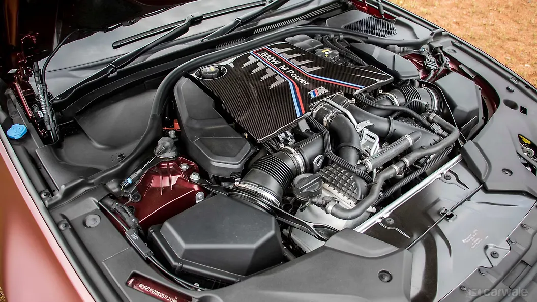 M5 Engine Bay Image, M5 Photos in India - CarWale