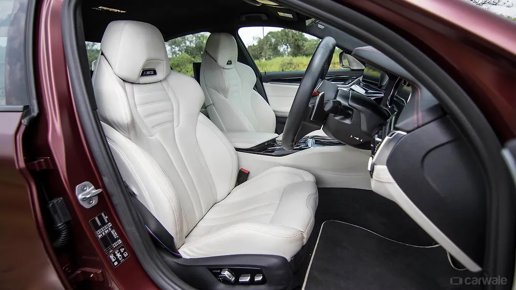 M5 Interior Image, M5 Photos in India - CarWale