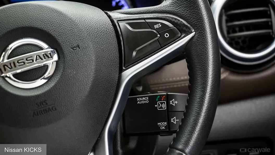 Nissan Kicks Images Interior And Exterior Photo Gallery Carwale