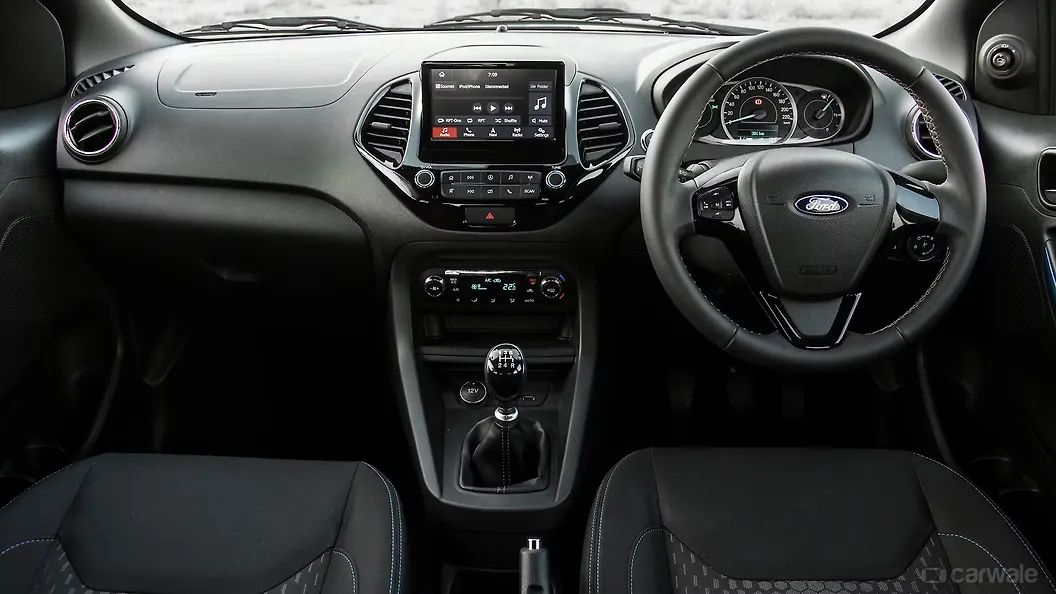 Figo Interior Image, Figo Photos in India - CarWale