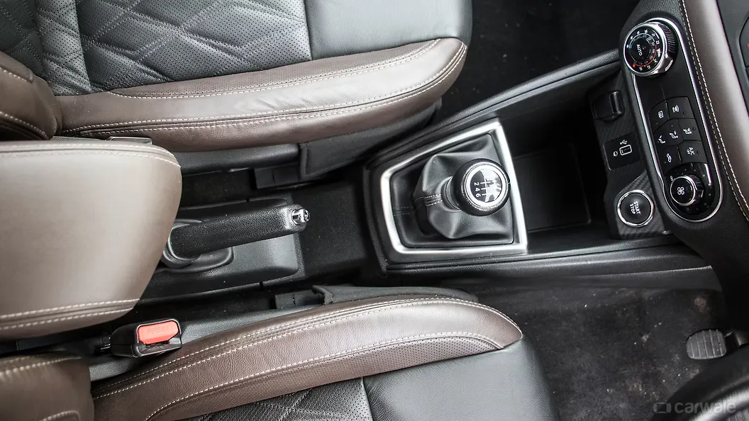 Nissan Kicks Images Interior And Exterior Photo Gallery Carwale