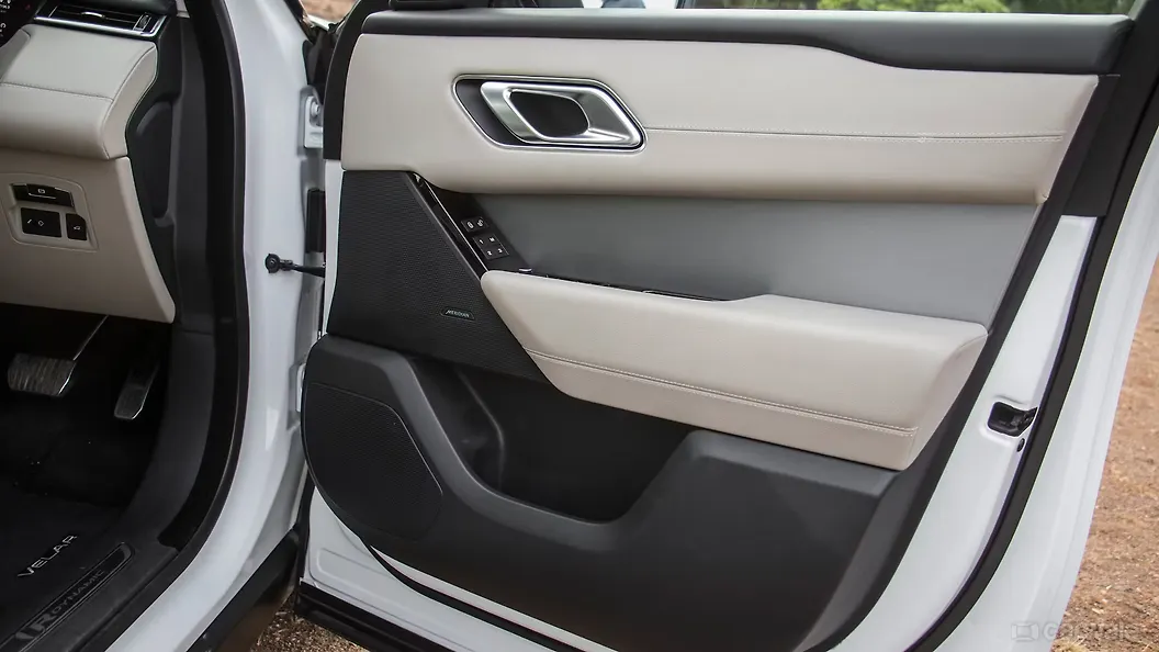 Range Rover Velar Interior Image, Range Rover Velar Photos in India ...