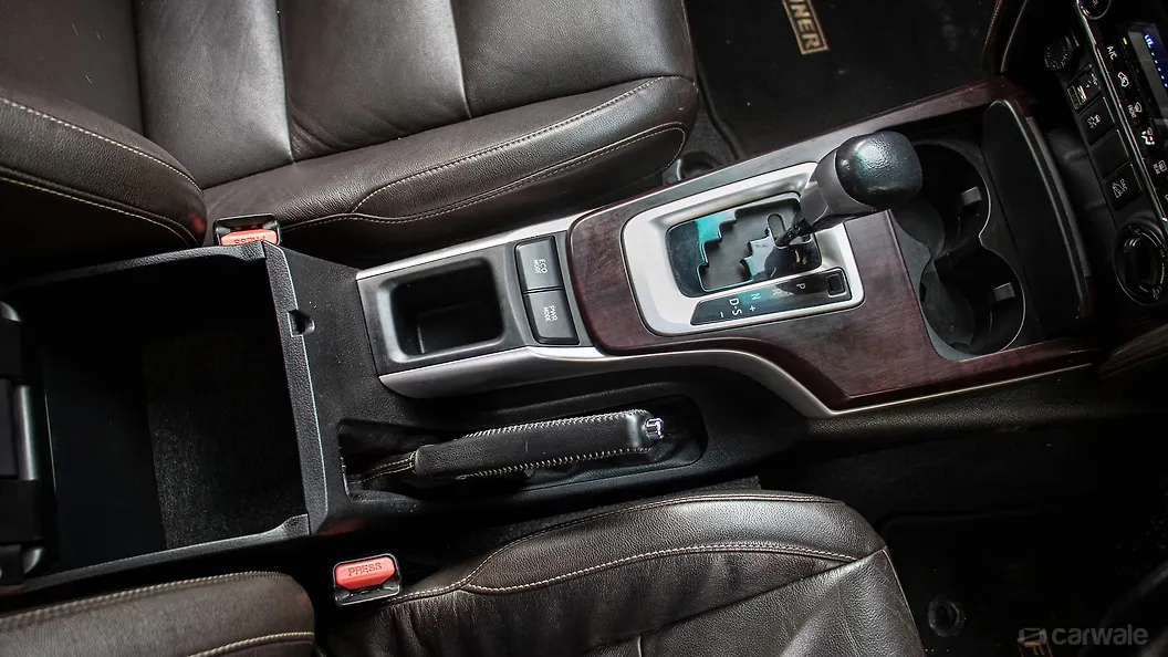 Fortuner [2016-2021] Interior Image, Fortuner [2016-2021] Photos in ...