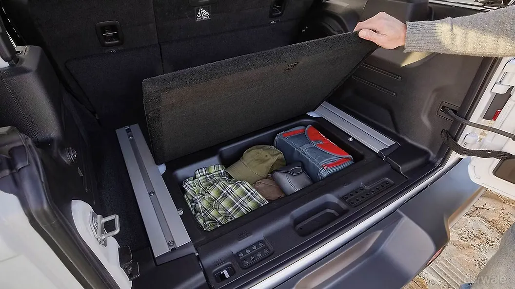Wrangler Boot Space Image, Wrangler Photos in India - CarWale