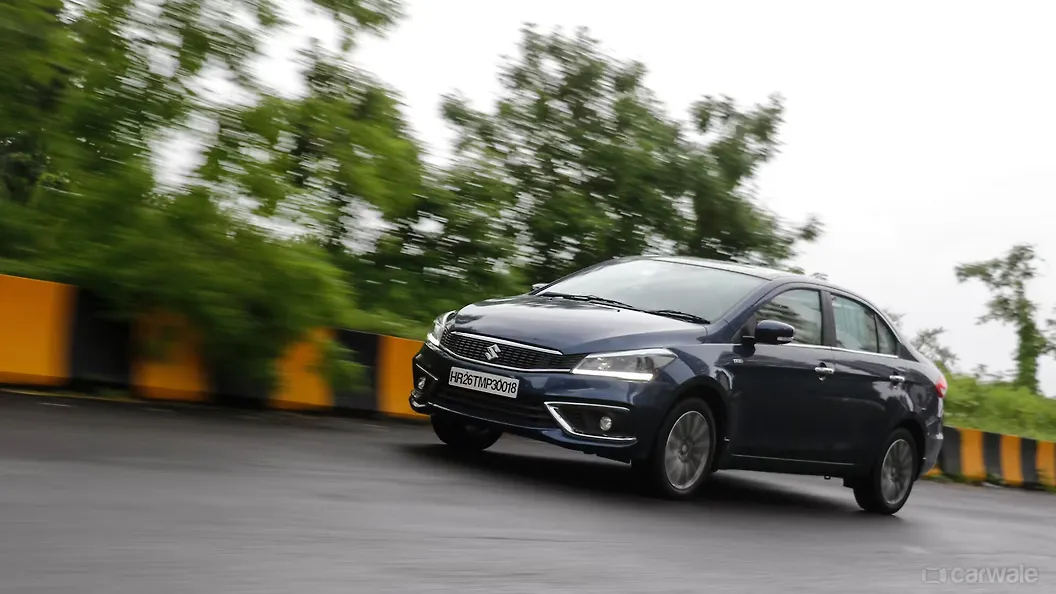 Ciaz Exterior Image, Ciaz Photos in India - CarWale