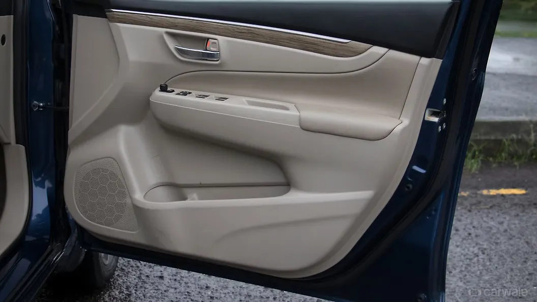 Ciaz Interior Image, Ciaz Photos in India - CarWale