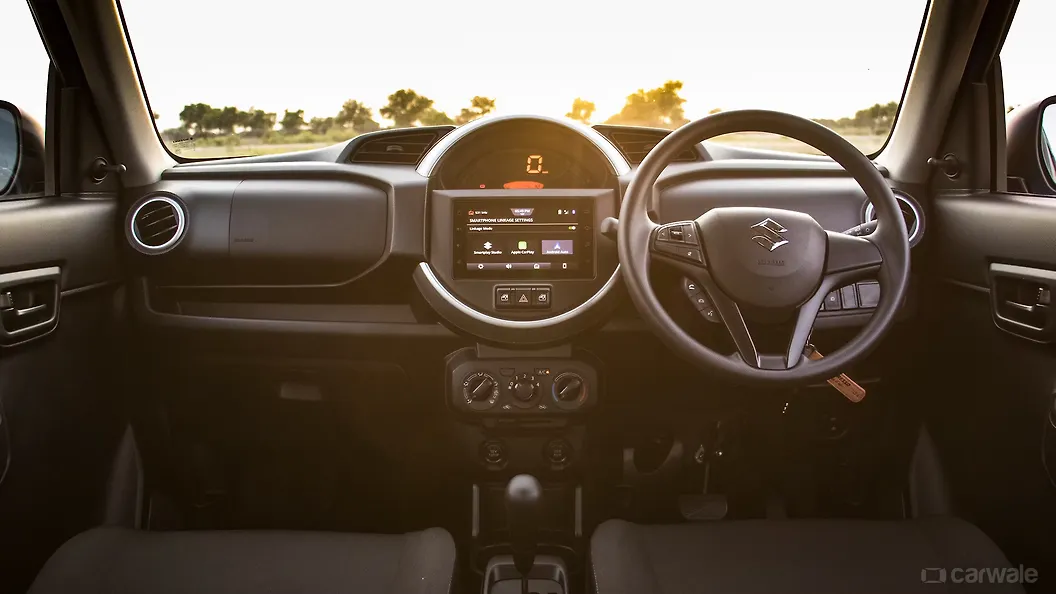 S-Presso Interior Image, S-Presso Photos in India - CarWale