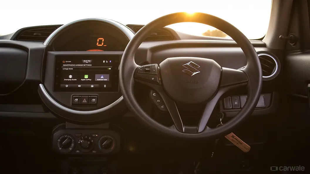 S-Presso Interior Image, S-Presso Photos in India - CarWale