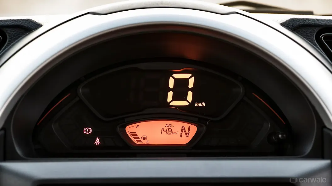 S-Presso Interior Image, S-Presso Photos in India - CarWale