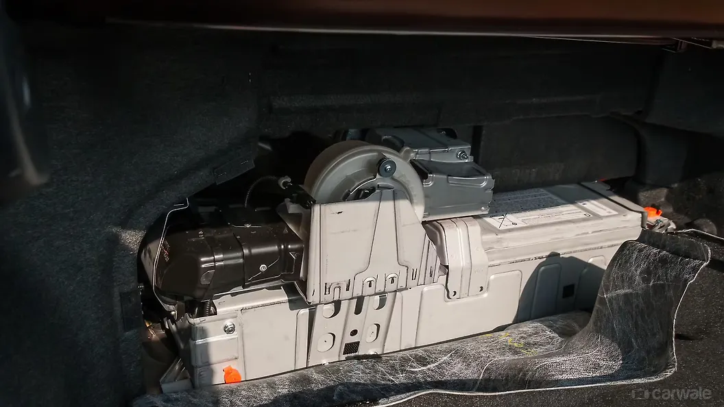 Camry [2015-2019] Boot Space Image, Camry [2015-2019] Photos in India ...