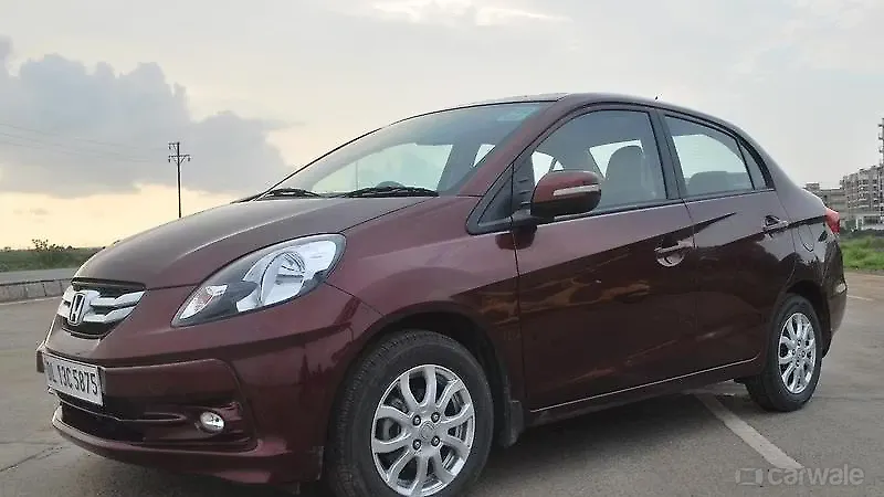 Amaze [2013-2016] Right Front Three Quarter Image, Amaze [2013-2016 ...