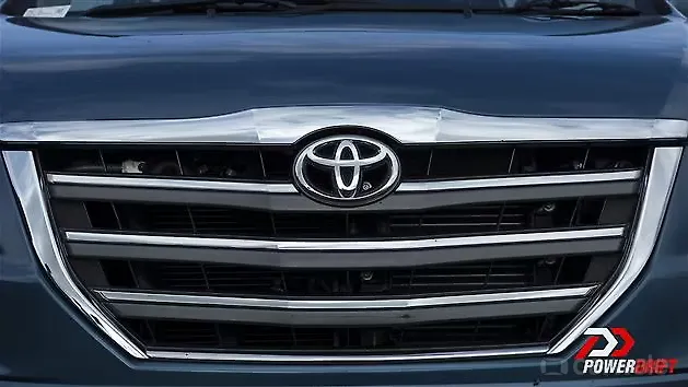 Innova [2013-2014] Front Grille Image, Innova [2013-2014] Photos in ...