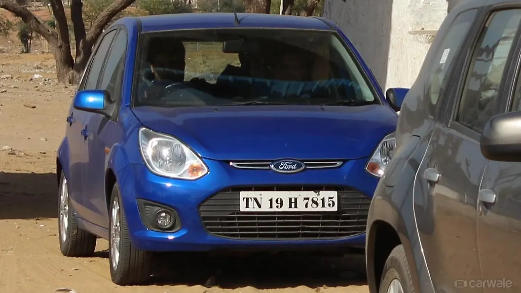 Figo [2012-2015] Front View Image, Figo [2012-2015] Photos in India ...