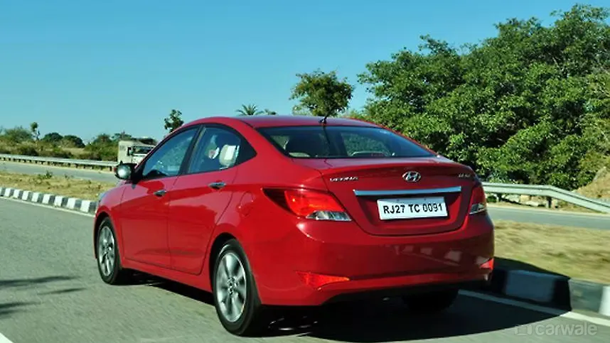 Fluidic Verna 4S [2015-2016] Driving Image, Fluidic Verna 4S [2015-2016 ...