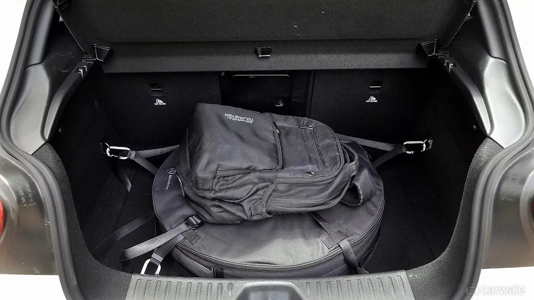 A-Class [2013-2015] Boot Space Image, A-Class [2013-2015] Photos in ...