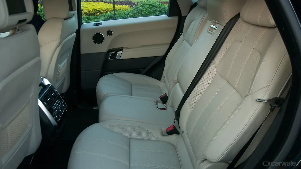 Range Rover Sport [2013-2018] Rear Seat Space Image, Range Rover Sport ...